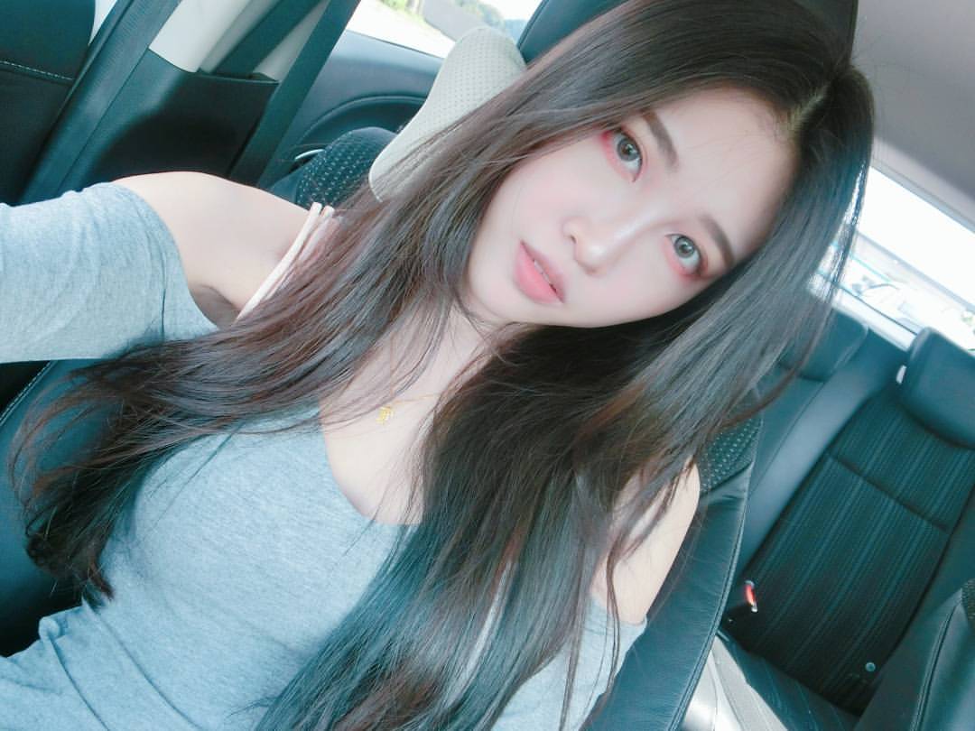 Kl Sexy Escort Girl Service Outcall Incall Sex Girl Hotel